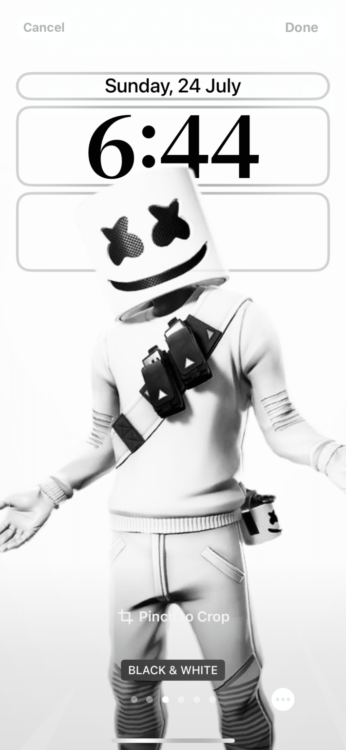 iOS 16 Lock Screen Wallpapers to Download for your iPhone